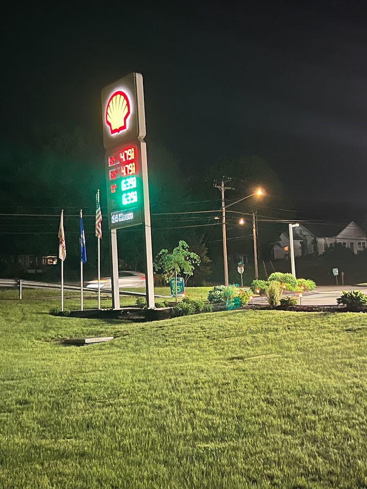 Shell on White Plains Rd in Trumbull, CT - 203-261-1043 | CMac.ws