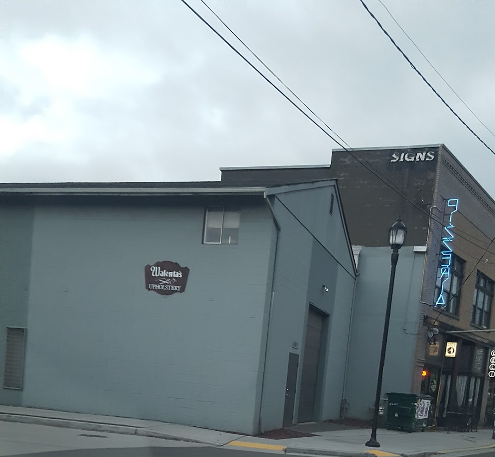 Walenta's Custom Upholstery on 12th Ave in Seattle, WA - 206-762-8100 ...