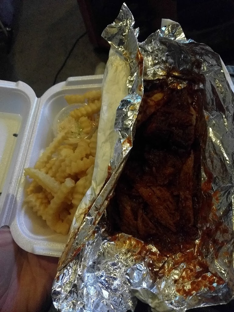 Hillery's Kenosha Bar - Bq Restaurant on Sheridan Rd in Kenosha, WI ...