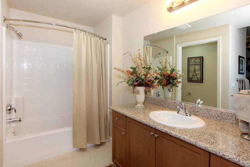 Villa S A Vini II Apartments on Milburn Ave in Fresno, CA - 559-275 ...